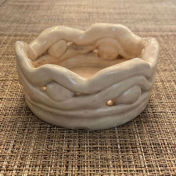 Unbranded | Art | Vintage 957creamcolored Handmade Pottery Small ...